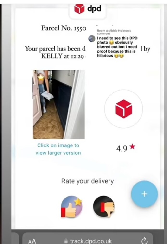 Kelly laat hele wereld meegenieten van gênant moment met pakjesbezorger ...