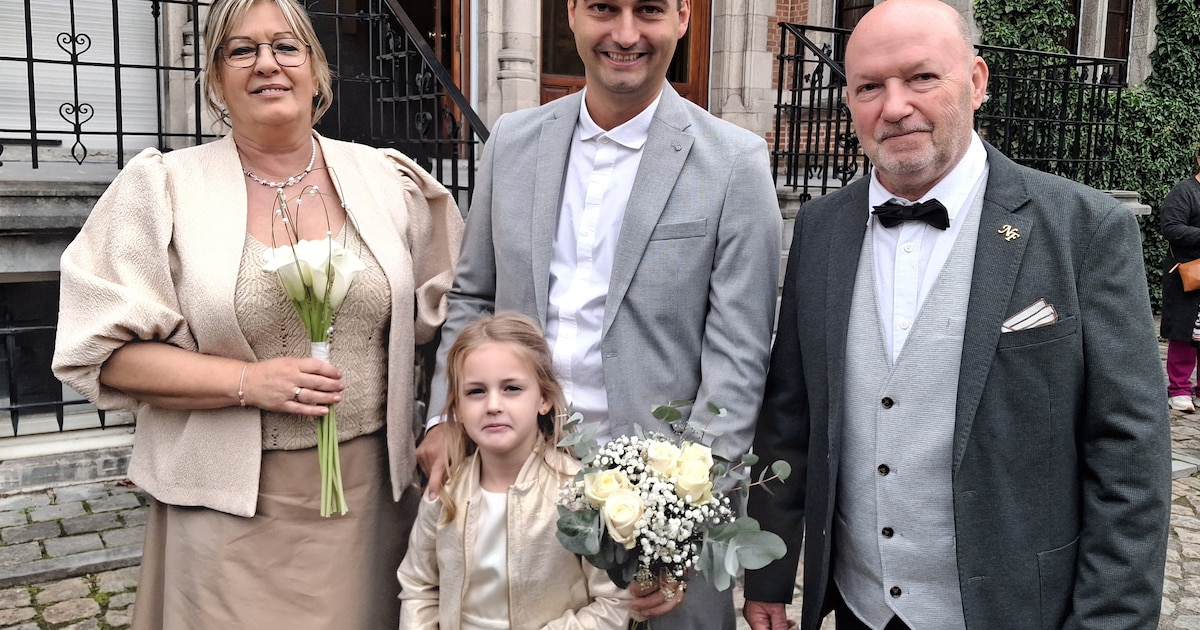 Burgemeester Bart Goris verbindt beste vrienden van zijn overleden ...