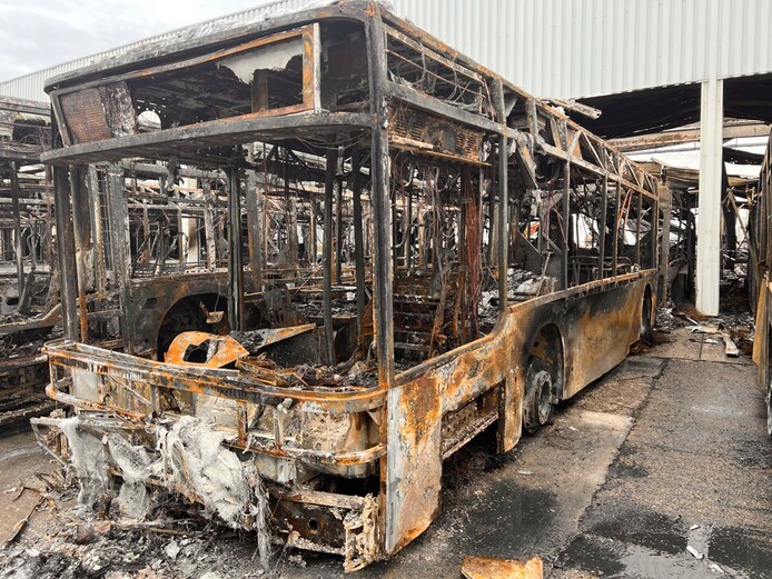Eén week na verwoestend inferno bij Multiobus: “De schade en het leed ...