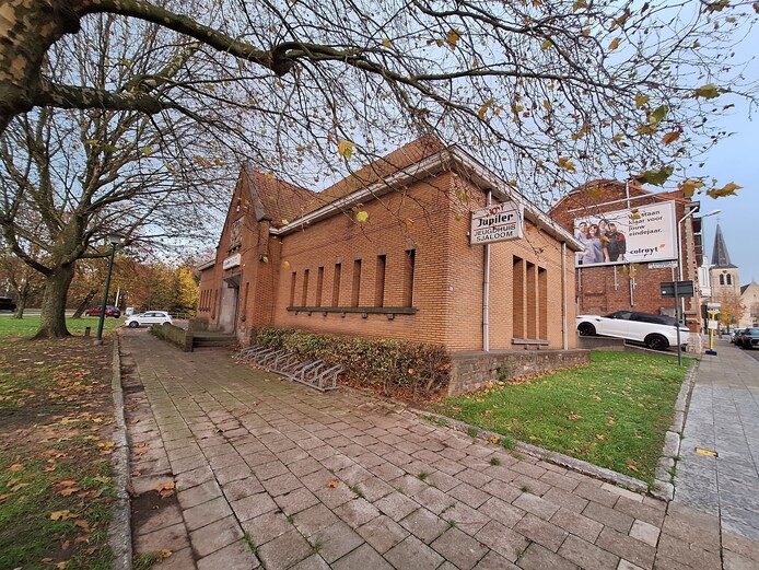 Ontstaan in het jeugdhuis, al snel in de prijzen en nu viert ...