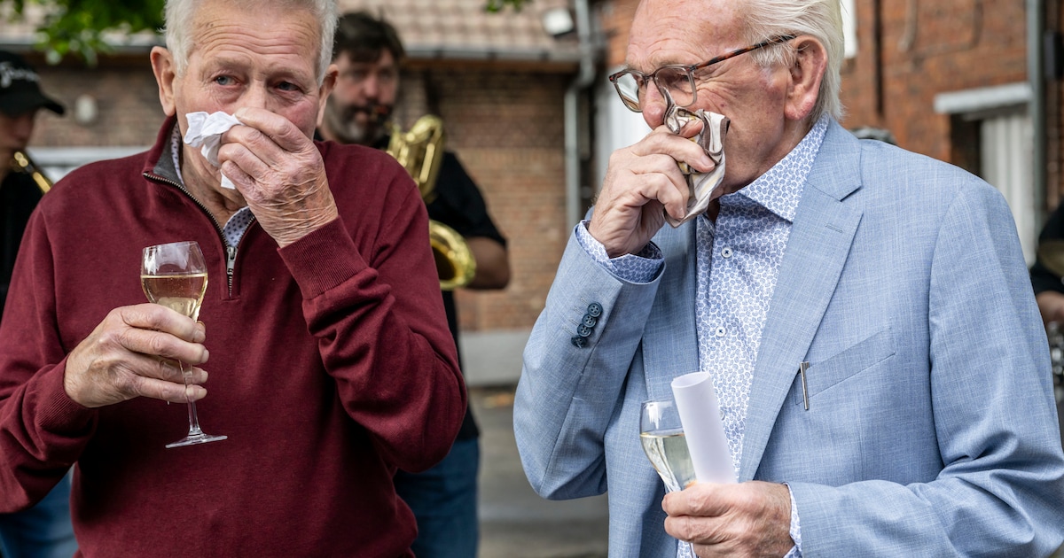 “Proost, want negentig is het nieuwe zestig!”: Frans en Hubert vieren levenslange vriendschap ...