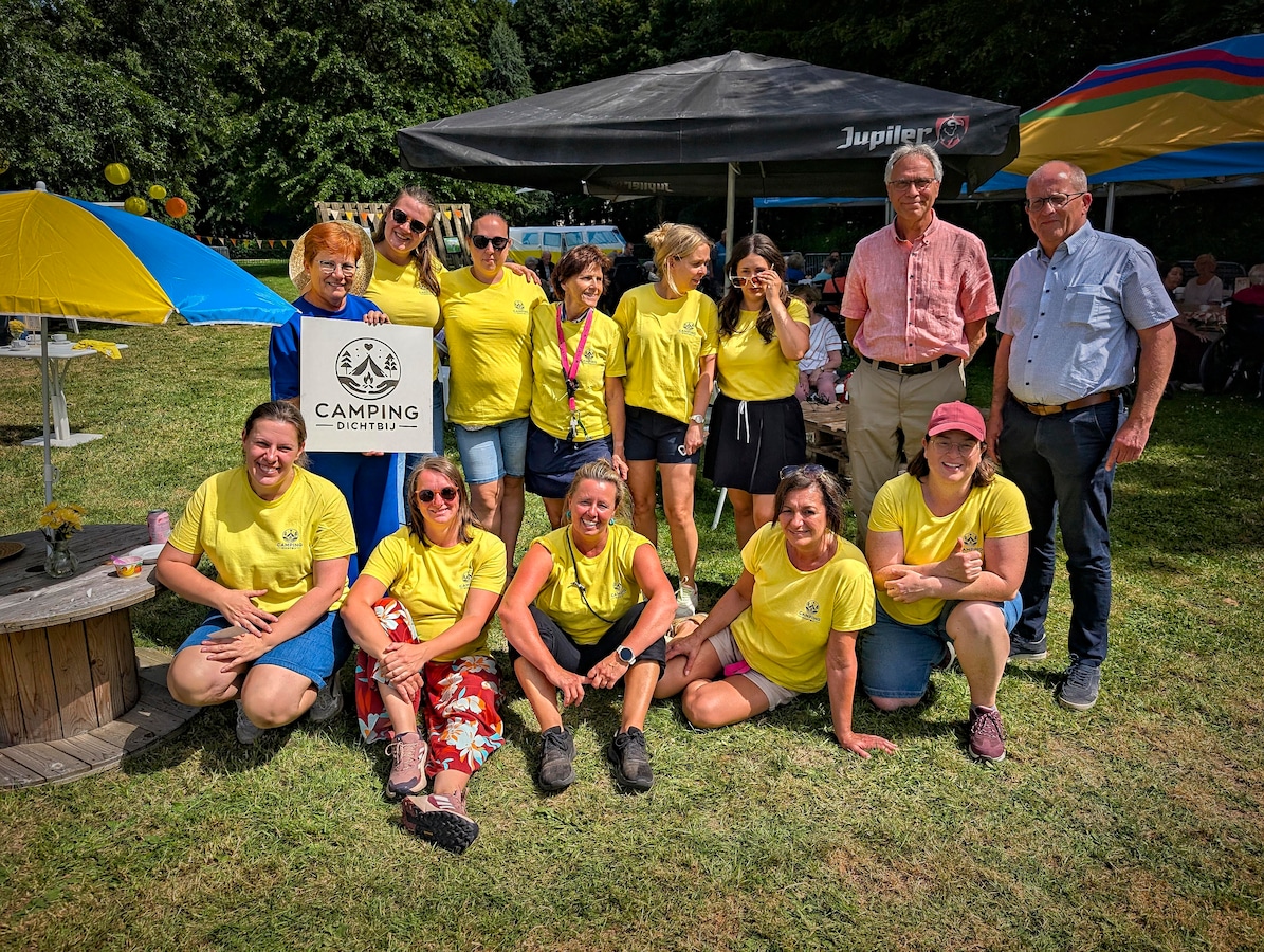 Tenten, bar en zelfs slaapplaatsen: Camping Dichtbij brengt vakantie ...