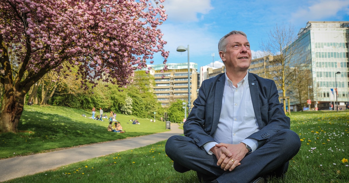 VUB-rector Jan Danckaert, na zijn zware hartoperatie: “Als overheid ...