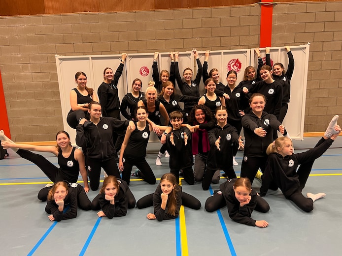 Gymmax Dance lanceert aperobox voor Valentijn om vzw Vergeet de Kinderen Niet! te steunen ...