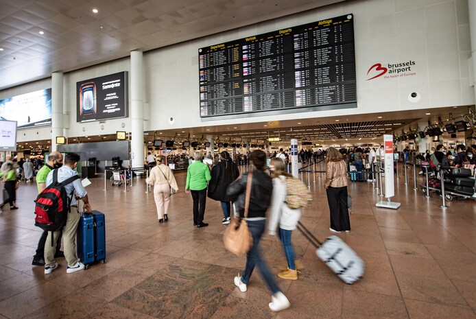 Belgische reizigers laten zich niet afschrikken door rode zone: "Van ...
