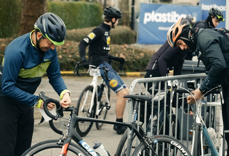 4.600 wielertoeristen trappen hun seizoen af met Kuurne-Brussel-Kuurne ...