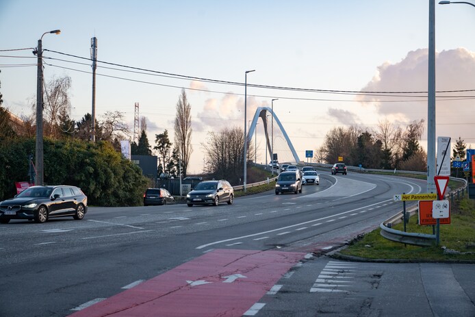 Kruispunt van Liersebaan met Vaartstraat wordt rotonde: voorbereidende werken starten op 19 ...