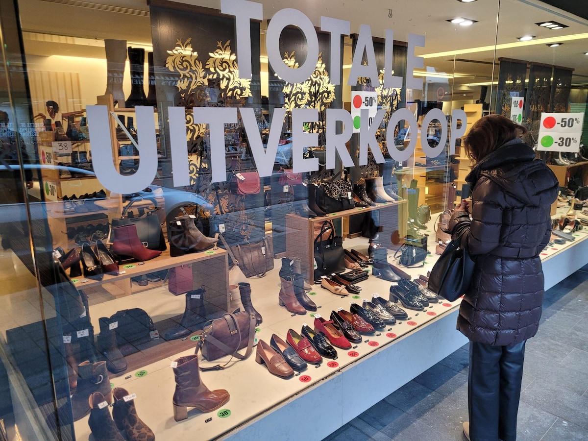 Schoenen Opdebeeck sluit drie winkels op de Pas in Geel: “Het is ...