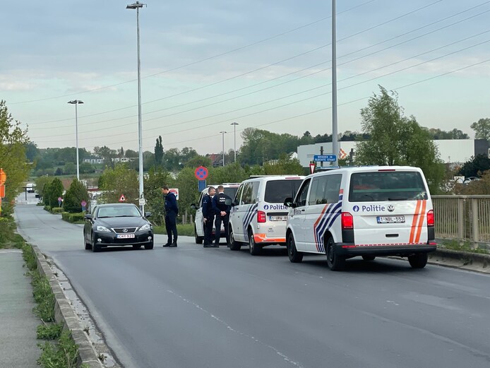 Politie maakt jacht op dieven, die over de grens betrokken raken bij ...