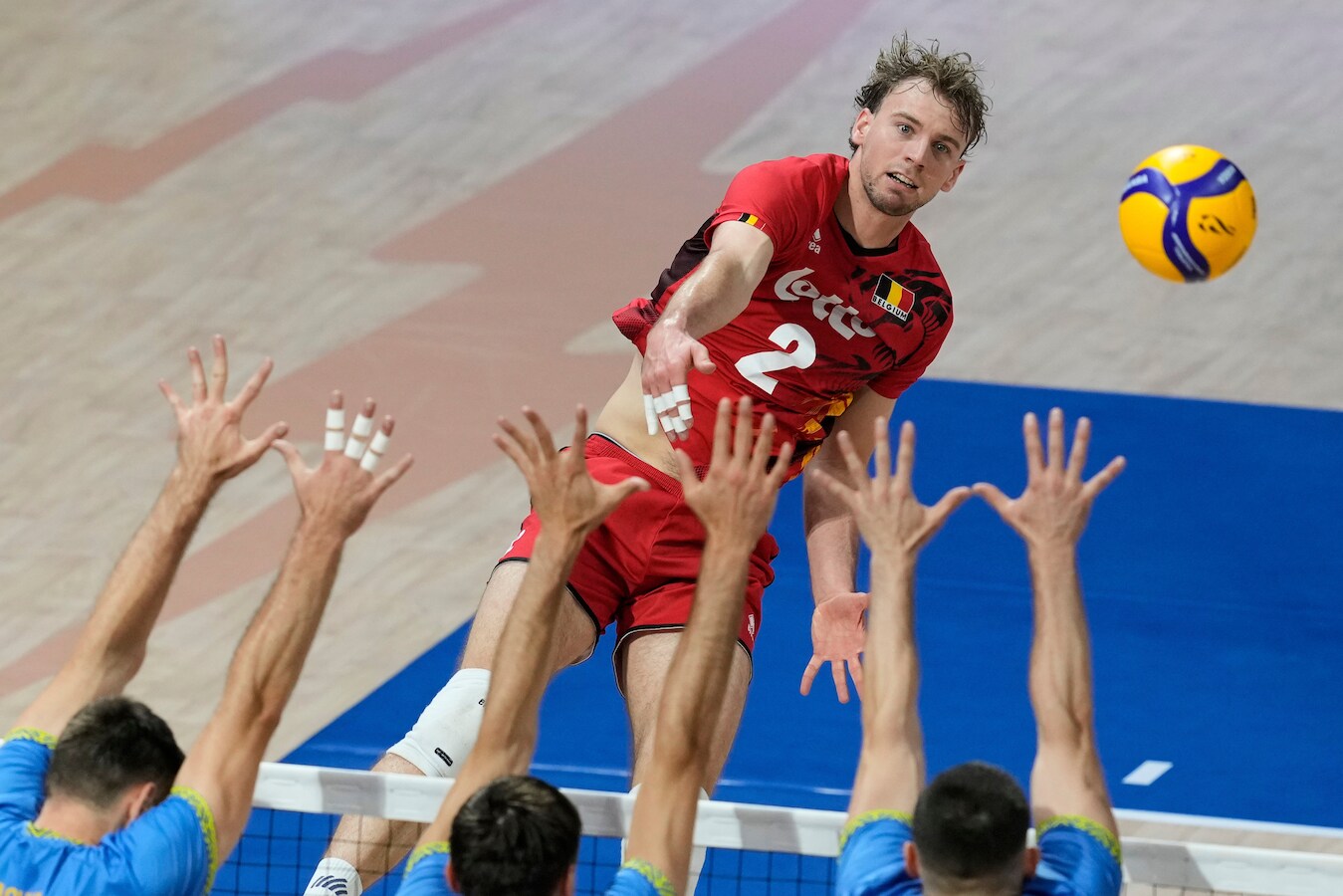 “Speeches gaan nu al over LA 2028”: hoe kwartfinale op WK volleybal ook ...