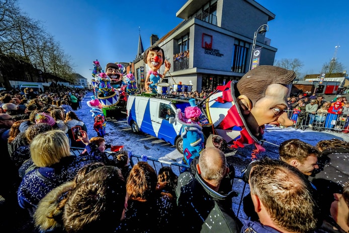 KIJK. Van sprookjesprinsessen tot Soldiers of Love: Zwevezele onder ...