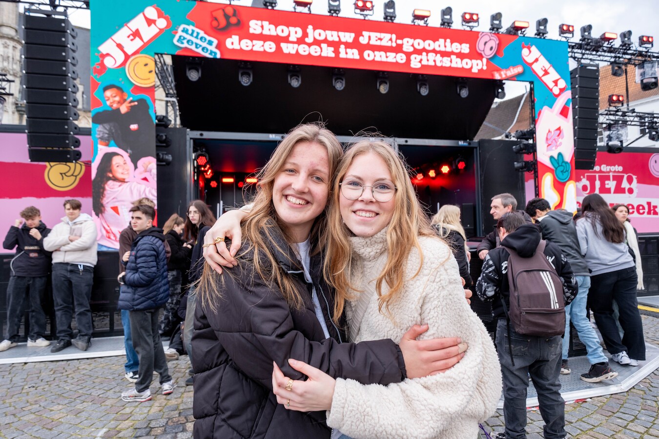 Van piepjonge Olli (13) tot Laura Tesoro: JEZ! feest voor mentaal ...
