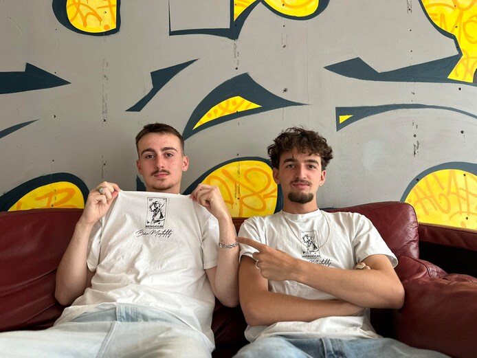 Matice (17) en Oscar (18) openen pop-up bar waar ze ook hun ...