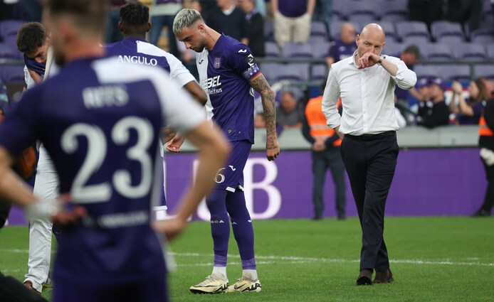 “Niets is onmogelijk, zei Muhammed Ali. En toch...”: onze chef voetbal ...