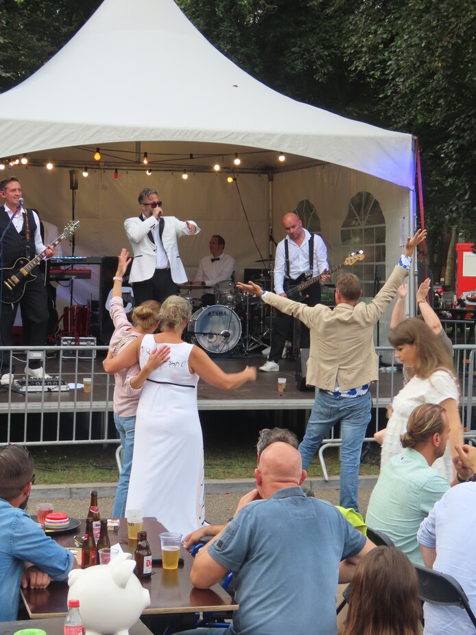 Optredens maken van dorpsdag Heide groot feest | Kalmthout | hln.be