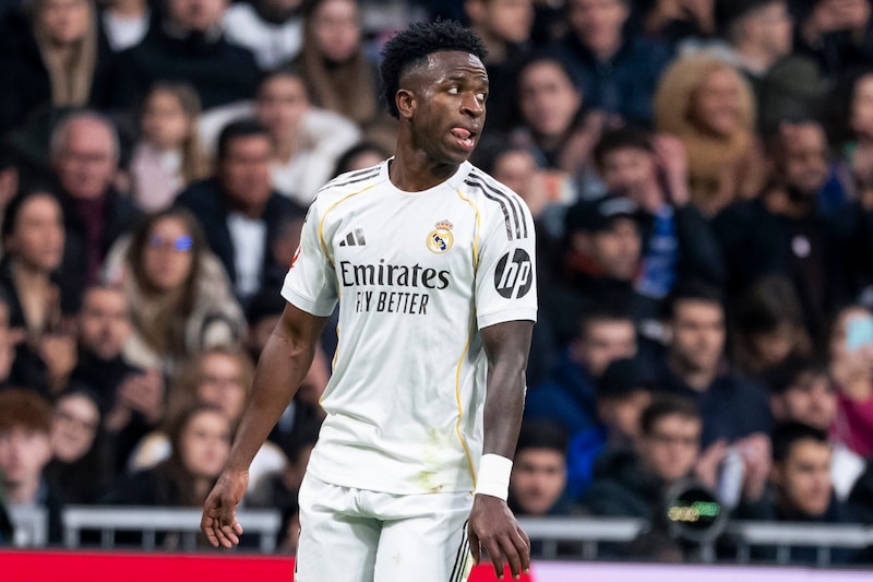 Thibaut Courtois tussen de palen bij Real tegen AS Monaco, schittert ...