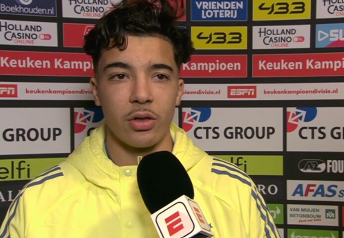 Rayane Bounida (18) scoort weer fraai voor Jong Ajax en spreekt ook ...