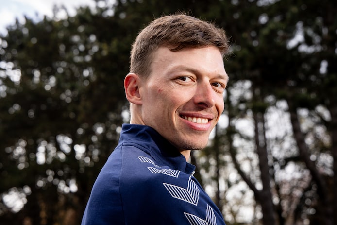 “Wout vroeg míj raad. Kun je ‘t geloven?”: Oliver Naesen haalt op Willy ...