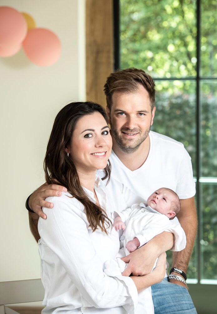 Niels Albert en Valeska tonen fier hun dochter: "Zo blij dat ook haar ...