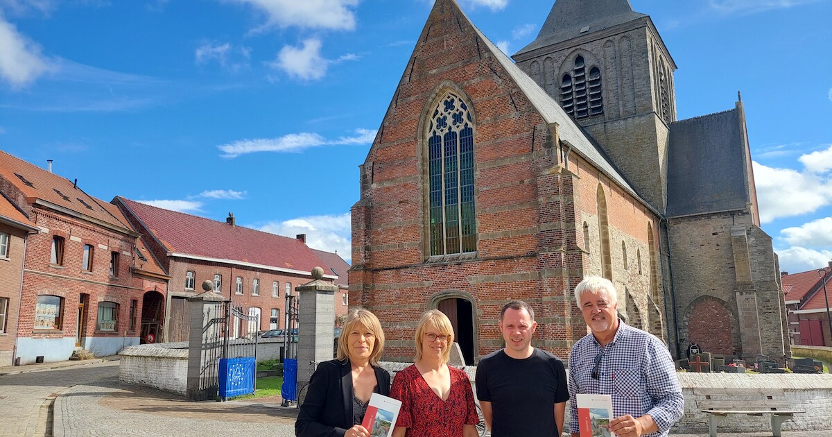 Op wandel door Rozebeke met nieuwe Erfgoedsprokkel: “Dorpsgeschiedenis ...