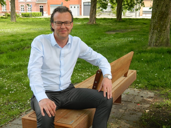 ‘Burgemeester af’ maar toch nog langs de kassa? Oud-burgemeesters ...