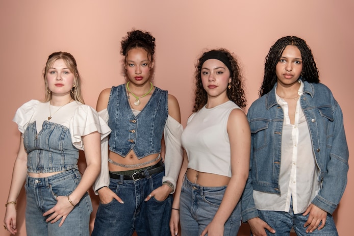 “We zijn geen vrouwen die zomaar alles aannemen”: bekijk hier de eerste ...