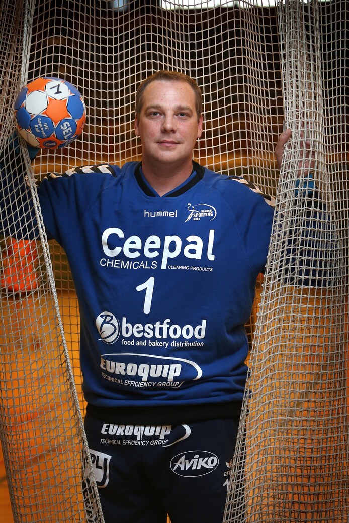 "Beste doelmannen van het land spelen reeks lager" | Nieuws | hln.be