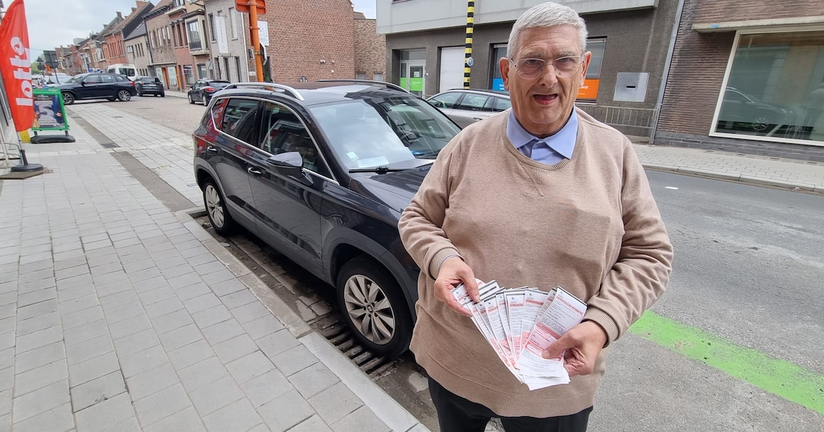 Andre (74) kan tijdelijk niet in eigen straat parkeren en kreeg al 18 ...