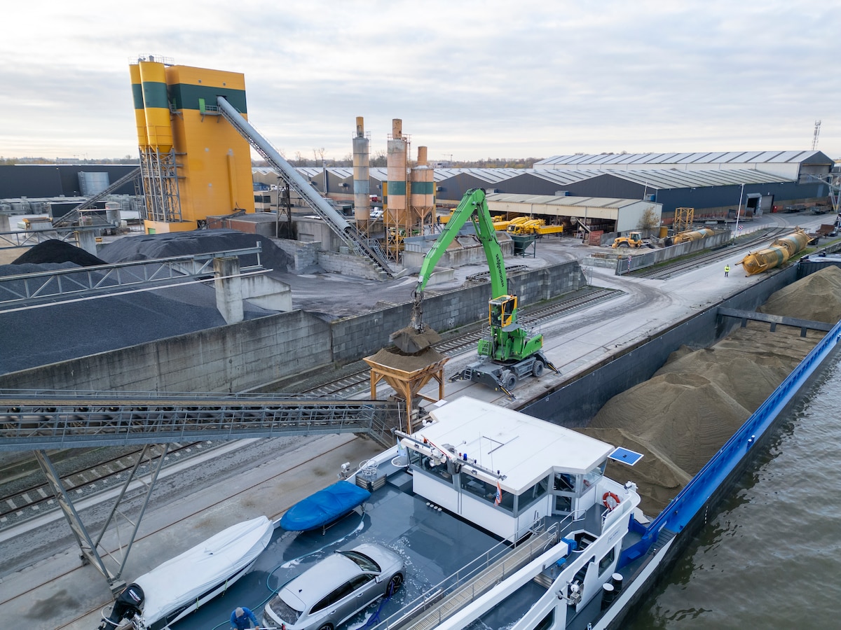 “Waterwegen hebben nog veel capaciteit”: Oost-Vlaanderen wil vracht van ...