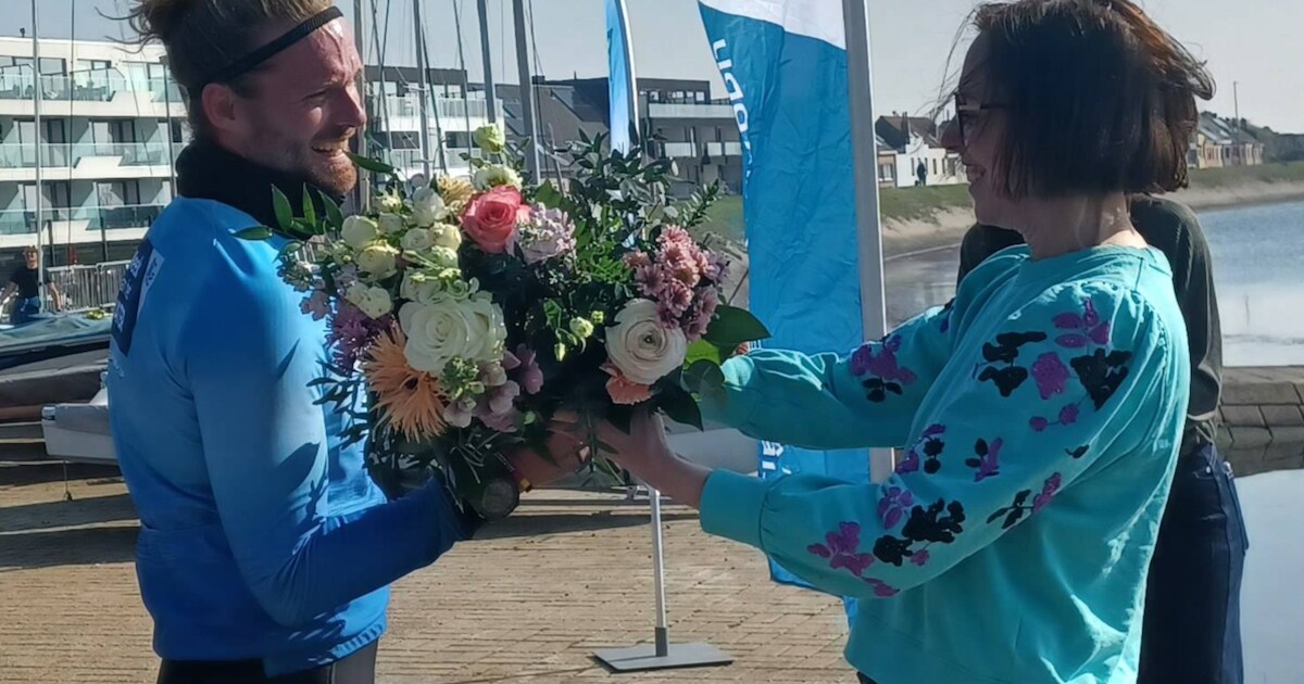Matthieu Bonne komt aan in Bredene na een tocht van meer dan 300 ...
