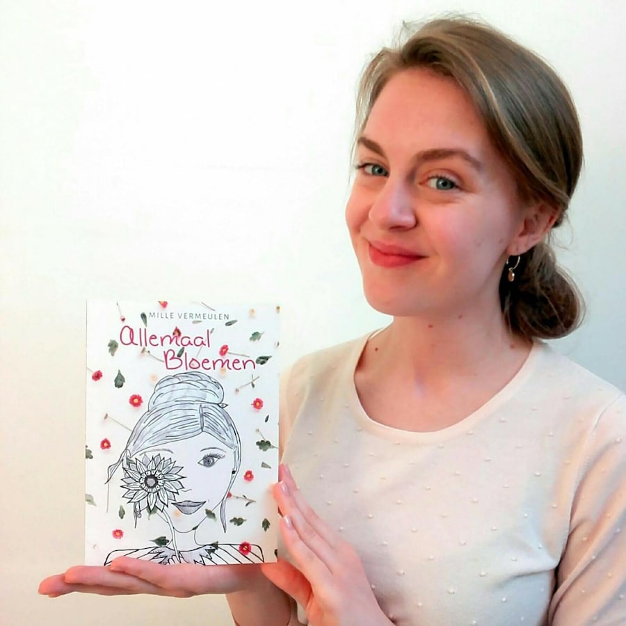 Mille Vermeulen (22) brengt na kinderboeken nu poëziebundel uit | Foto ...