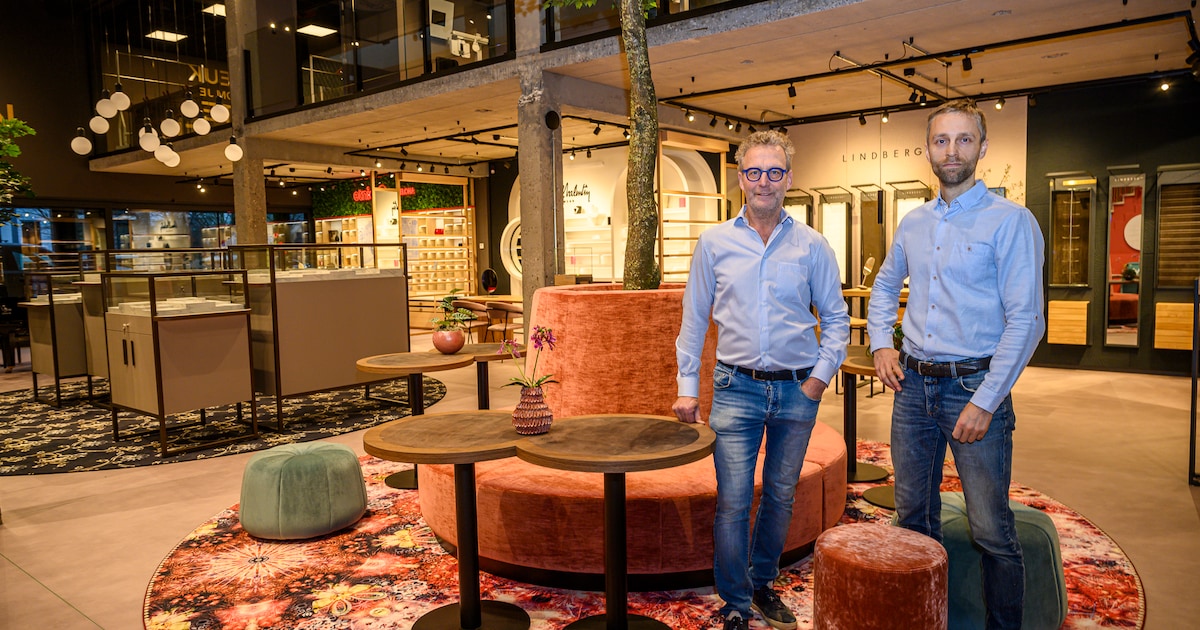 Nieuwe winkel levert opticien Frits Van Den Bosch internationale ...