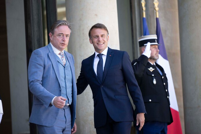 EXCLUSIEF. Insiders over eerste 100 dagen van premier Bart De Wever: “Hij heeft niét de nood om ...