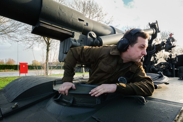 “De M110 werd gebruikt van de Vietnamoorlog tot de Eerste Golfoorlog ...