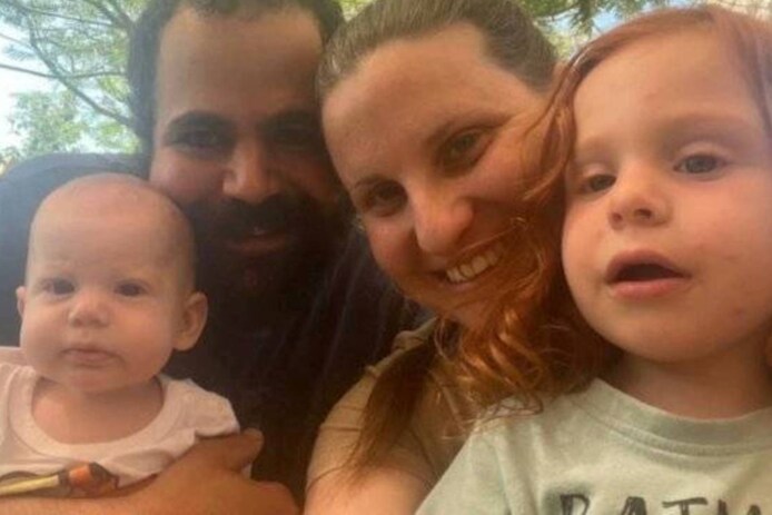 Het tragische lot van de familie Bibas: hoe een heel gezin werd ...