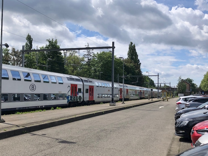 Stad en district pakken stationsomgeving in Ekeren aan: bredere ...