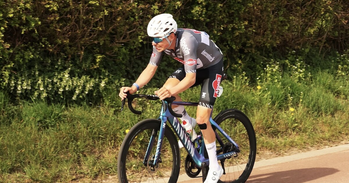 Aaron Dockx wordt prof bij Alpecin-Deceuninck: “Eén woord maakt wel een ...