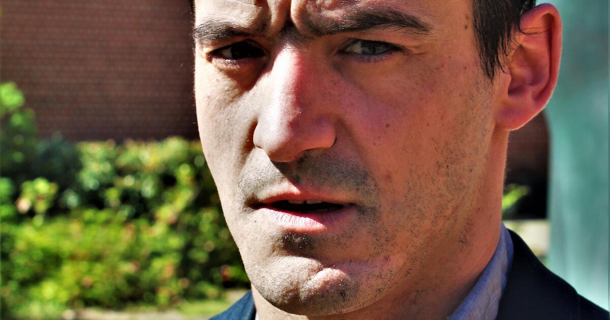 "Enkele centimeters hoger en dat mes had mij gedood" | Oostende | HLN.be