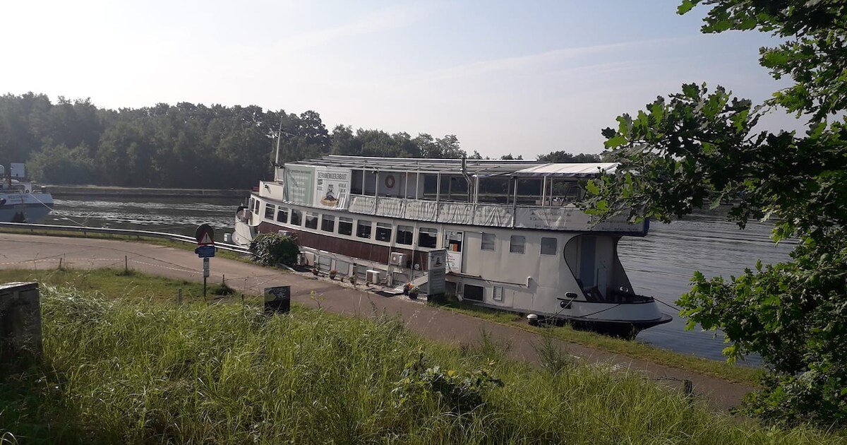 Schade aan Pannenkoekenboot valt mee na gesprongen waterleiding: “Over ...