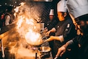 Live cooking, verse wafeltjes en een heuse snackmuur: Hotel Beveren ...