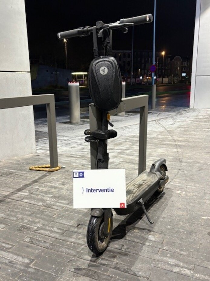 Gestolen elektrische step wordt opgespoord via smartphone van eigenaar ...