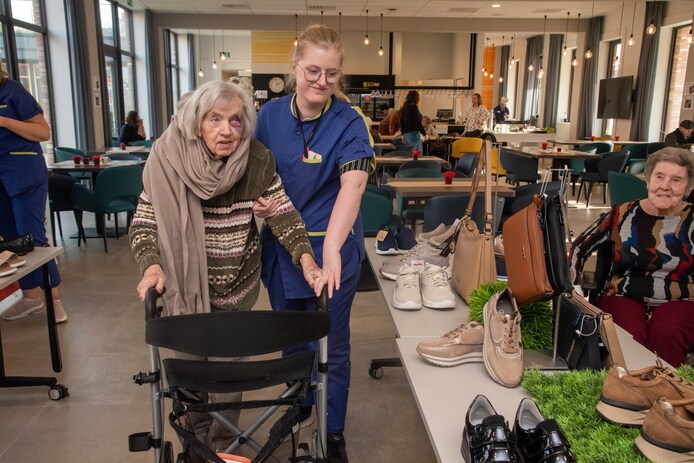 Torfs opent pop-upwinkel in... rusthuis: “Dit concept is gewoon bingo ...