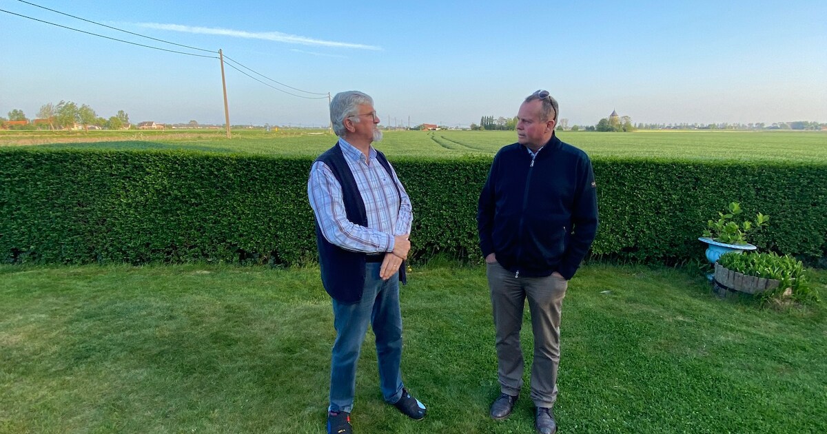 Feestcommissie opent eenmalig een zomerbar om intrede Sint te kunnen ...