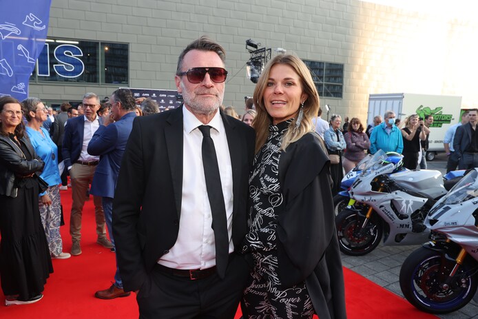 Daan Stuyven moest afscheid nemen van zijn vader én zus: “Ik heb spijt ...