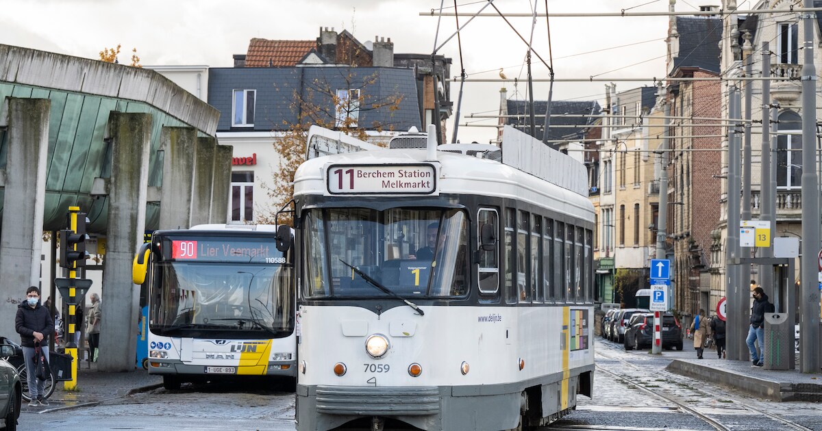 De Lijn schrapt ritten op oude Antwerpse PCC-trams wegens hitte ...