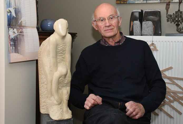 Beeldhouwer Jef Dekeyser (81) wint gemeentelijke cultuurprijs 2021 ...