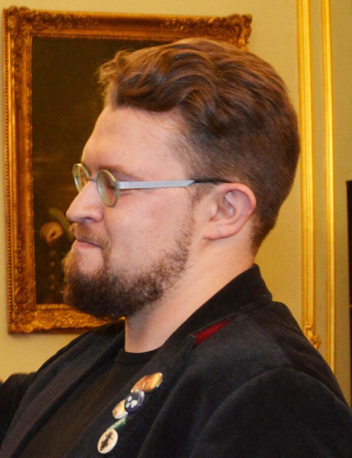 Steven Dewitte legt eed af als gemeenteraadslid | Roeselare | hln.be