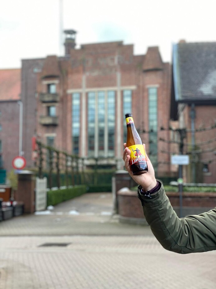 Schoonbroers brengen iconisch bier Lucifer terug naar Meulebeke ...