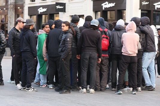 12 heethoofden opgepakt na nieuwe rellen in Brussel | Rellen na ...