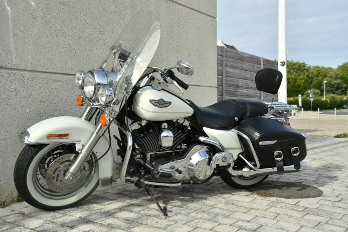 Feestweekend voor liefhebbers Harley Davidson en stevige muziek ...